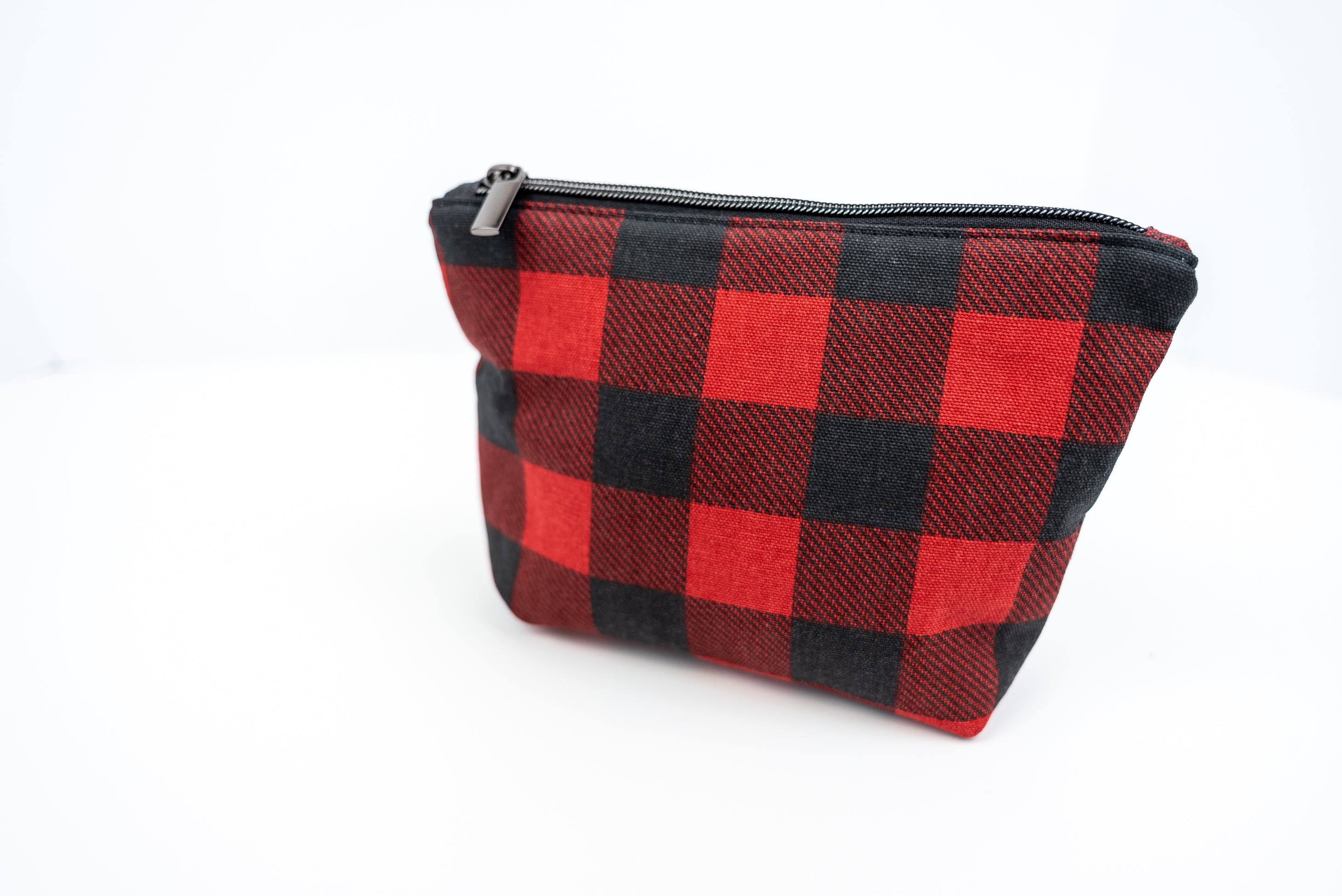 Medium Wedge Bag - Red & Black Buffalo Check – A Brittain Studio
